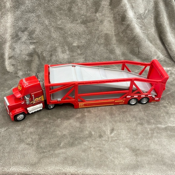 Disney | Toys | Rare 27 Mattel Pixar Cars 17 Mack Hauler Truck W Ramp ...